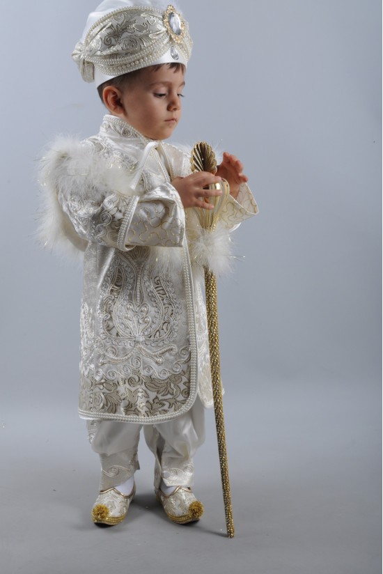 Sünnet Kıyafetleri | Sünnet Elbisesi - 2024 Modelleri ve Fiyatları