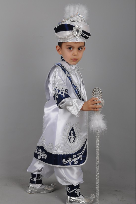 Sünnet Kıyafetleri | Sünnet Elbisesi - 2024 Modelleri ve Fiyatları