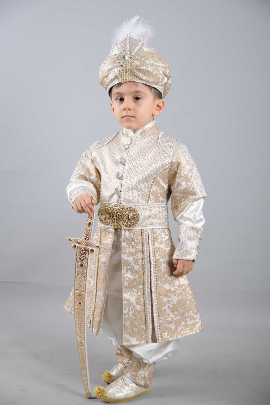 Sünnet Kıyafetleri | Sünnet Elbisesi - 2024 Modelleri ve Fiyatları